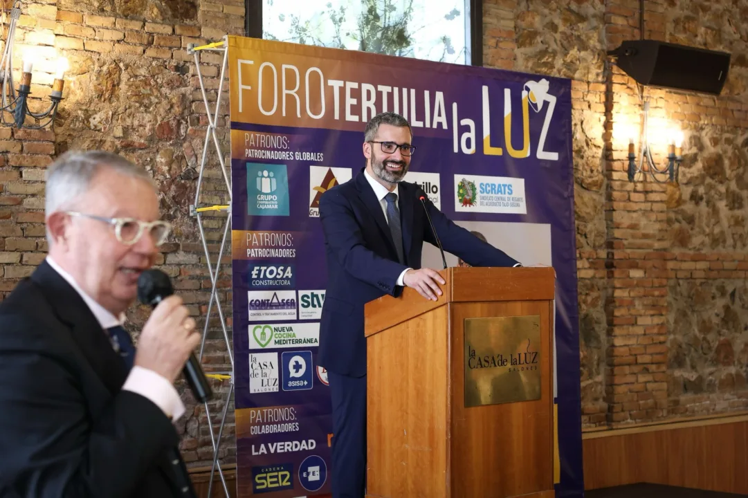 Francisco Lucas reivindica un acuerdo para defender los intereses de la Región en la Tertulia de ...